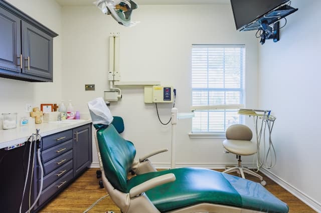 Rowlett Cosmetic & Family Dentistry | Dental Office | Main Street ...